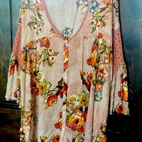 ODDY | Tops | New Oddy 3xl Blouse With 34 Sleeves And Lace Details New ...